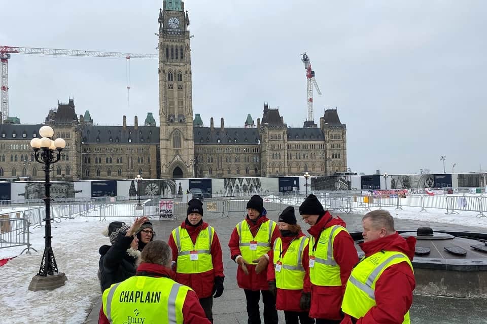 “Offering Up Prayer In Canada” | JESUSAVESISRAEL